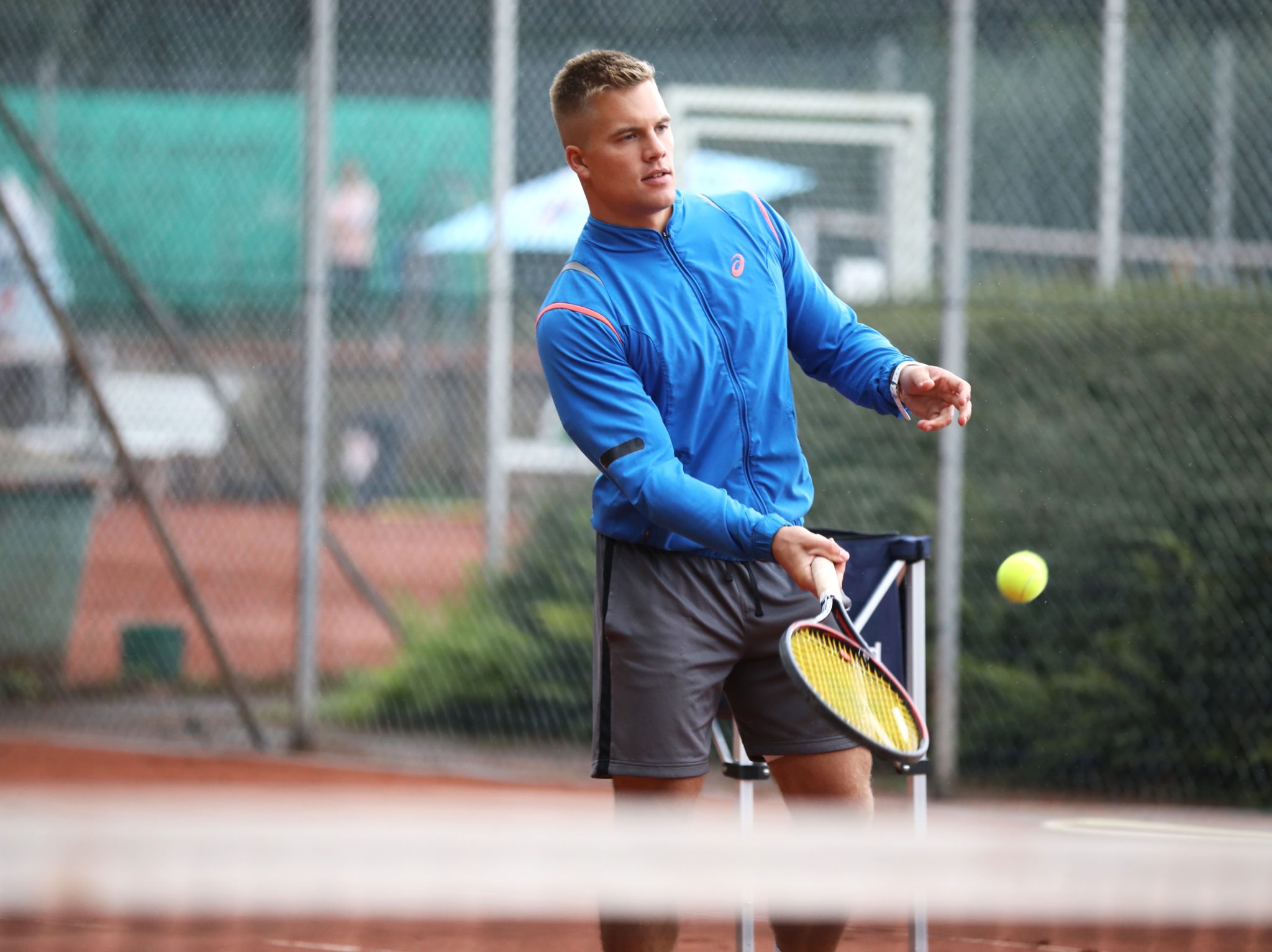 Tennisschule Simply Tennis im MTV Solingen – MTV Tennis